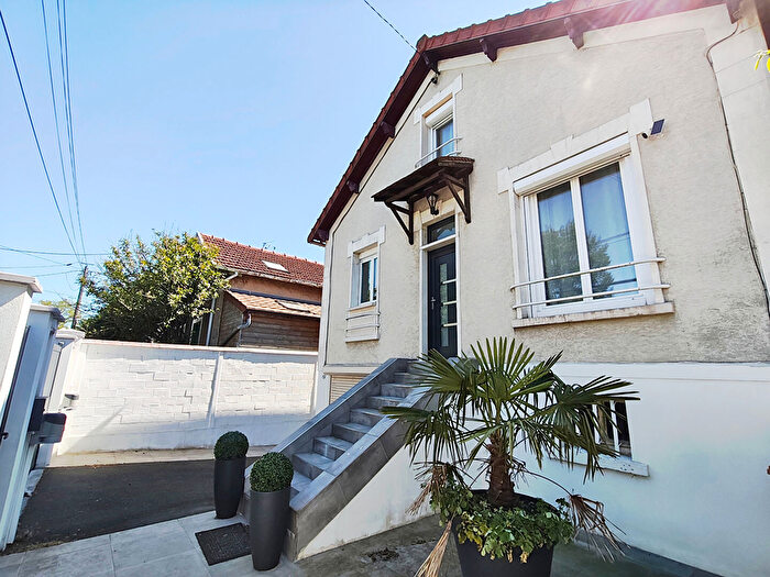 Villemomble, Marnaudes - Maison 6 pièces à vendre