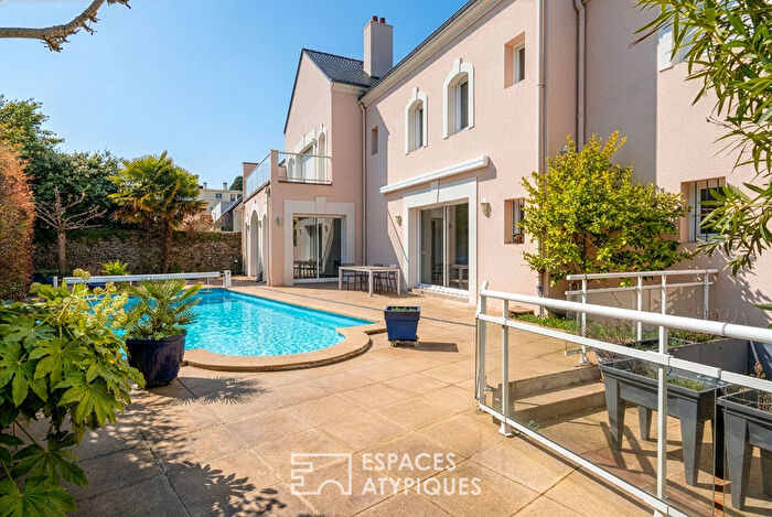Maison à vendre - Nantes, Sainte-Thérèse, Rond-Point de Vannes - 8 pièces - 5 chambres