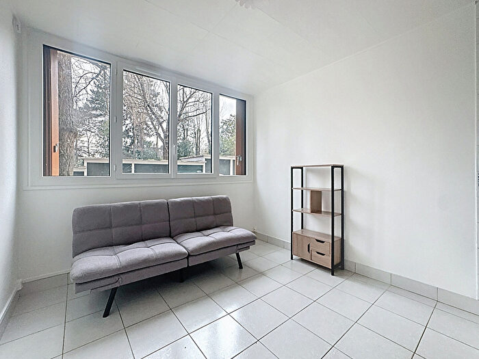 Appartement à louer - Fontenay-aux-Roses, Ormeaux, Renards - 1 pièce