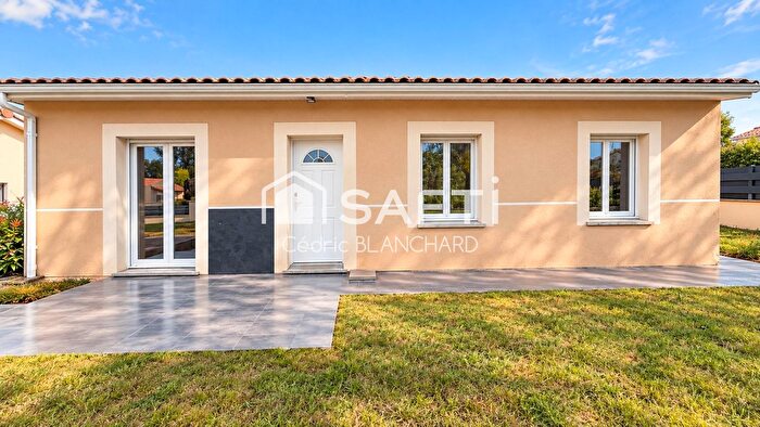 Maison 4 pièces à Lugon-et-l'Île-du-Carnay, à vendre