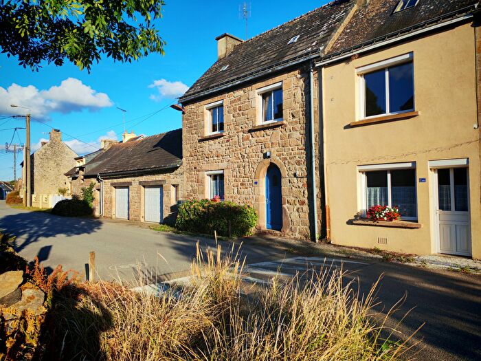 Maison 7 pièces à Lescouët-Gouarec, à vendre