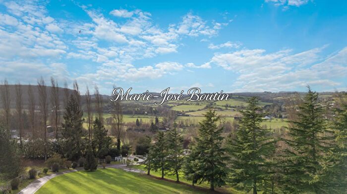 Maison à vendre - Vimoutiers - 7 pièces - 5 chambres