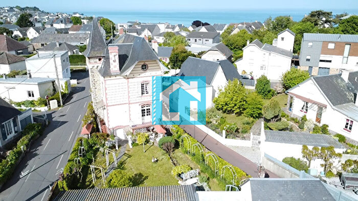 Maison 6 pièces à vendre à Donville-les-Bains