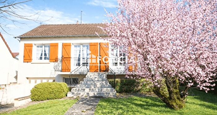 Maison à vendre - Saran, Centre-ville, Bois Joly, La Chiperie - 3 pièces - 2 chambres