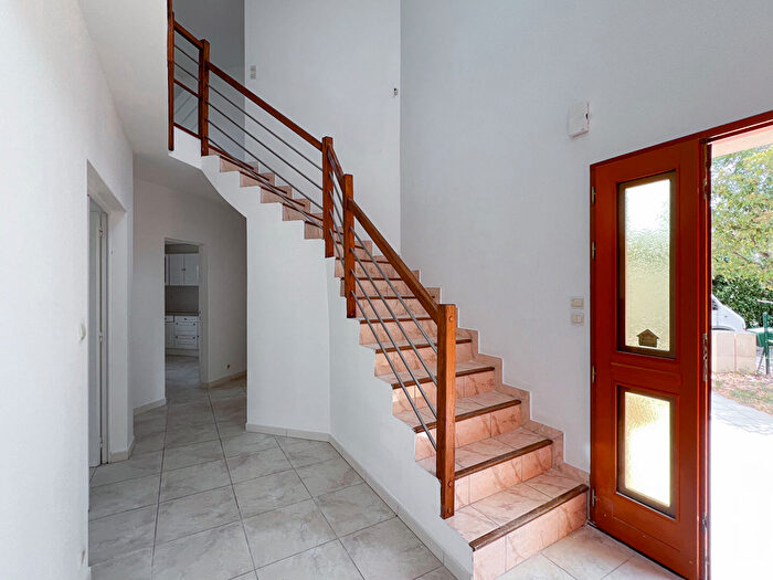 Maison 6 pièces à Beaucouzé, à vendre