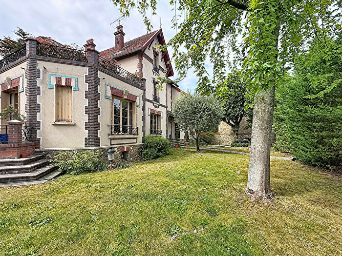 Maison 11 pièces à vendre - Saint-Maur-des-Fossés, Adamville