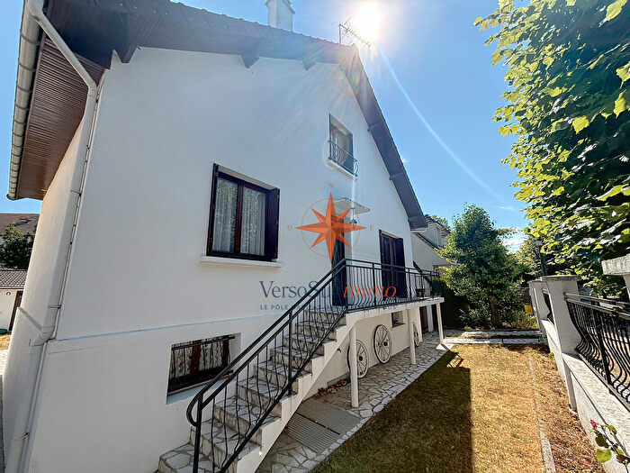 Gournay-sur-Marne : Maison 5 pièces à vendre