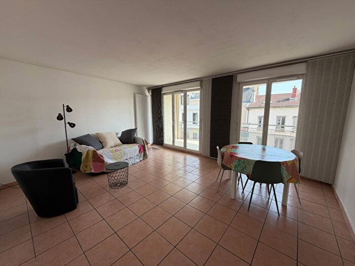 Villeurbanne - Appartement 3 pièces à louer