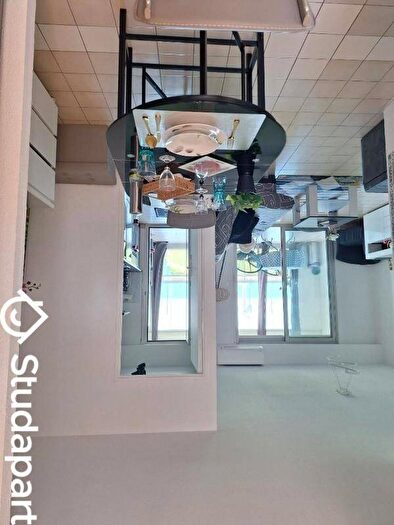 Appartement à louer - Azurville-Val Claret, Antibes - 2 pièces