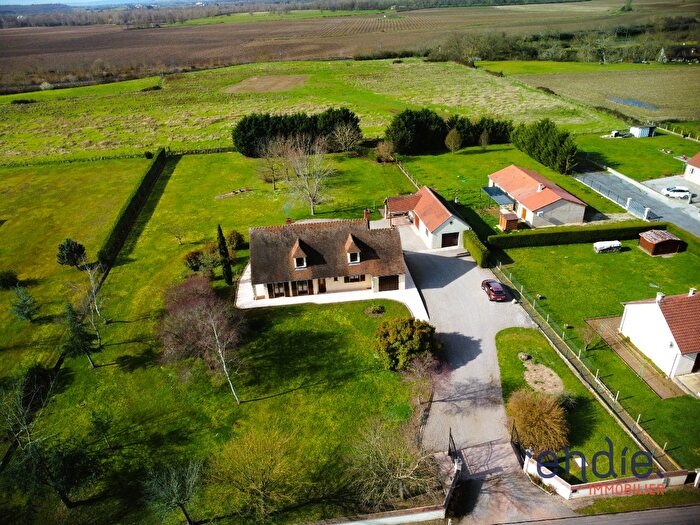 Maison à vendre - Saint-Loup - 6 pièces - 5 chambres