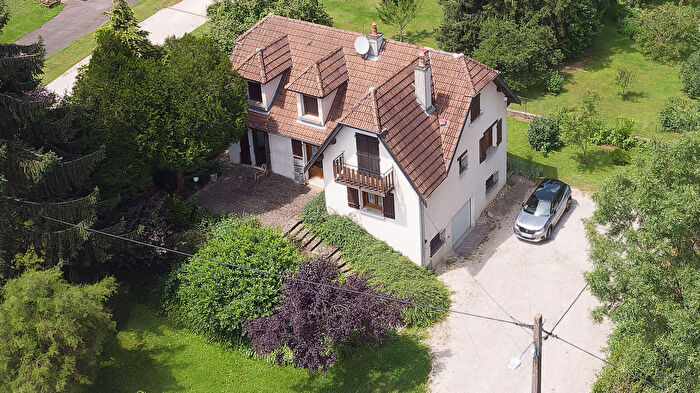 Les Auxons, Auxon-Dessous : Maison 6 pièces à vendre