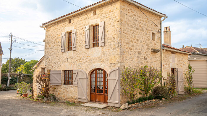Maison à vendre - Sauzet - 3 pièces - 2 chambres