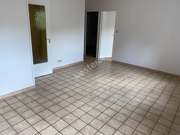 Appartement à louer - Tence - 2 pièces - 1 chambre