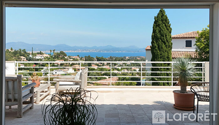 Fréjus, Saint-Aygulf : Maison 5 pièces à vendre