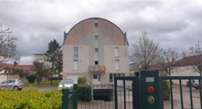 Appartement 1 pièce à Dijon, Les Péjoces, à louer
