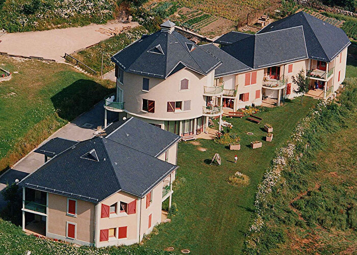 Appartement à louer - Salles-Curan - 2 pièces - 1 chambre