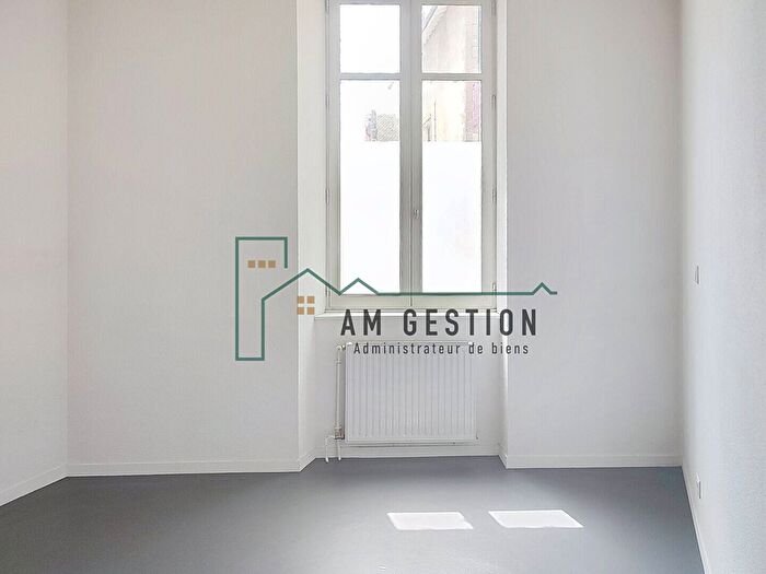 Appartement à louer - Rive Gauche, Aixe-sur-Vienne - 1 pièce