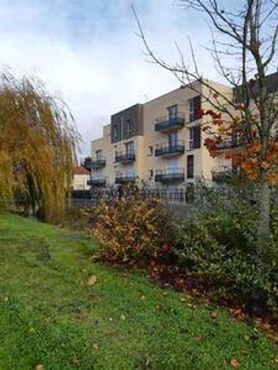 Appartement 1 pièce à louer - Sarron, Pont-Sainte-Maxence
