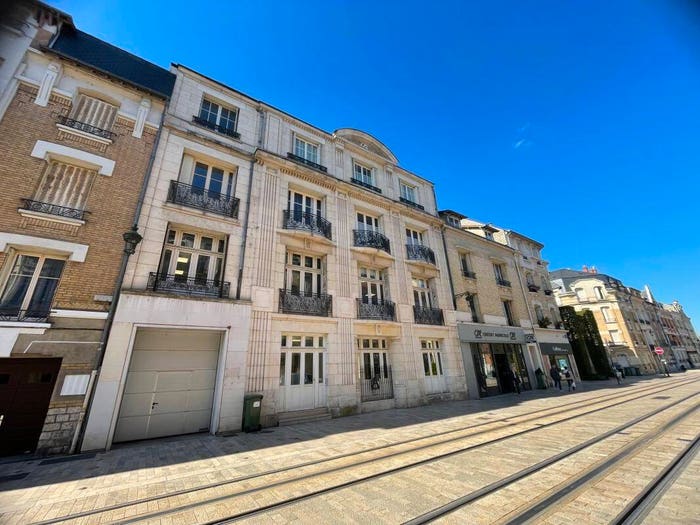 Appartement 1 pièce à Martroi-Cathédrale, Orléans, à louer