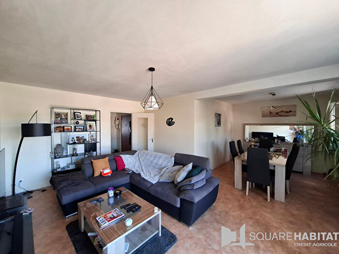 Appartement à vendre - Saint-Yorre - 3 pièces - 2 chambres