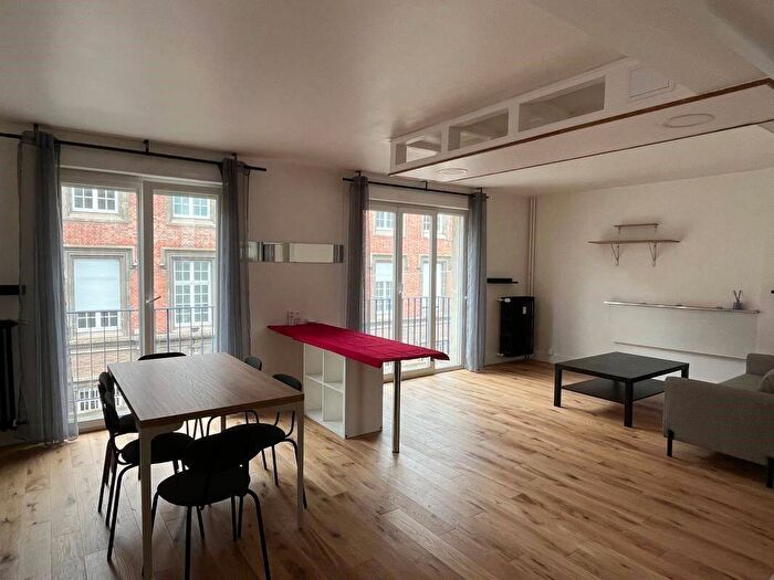 Barbâtre-Saint Remy-Verrerie, Reims : Appartement 3 pièces à louer