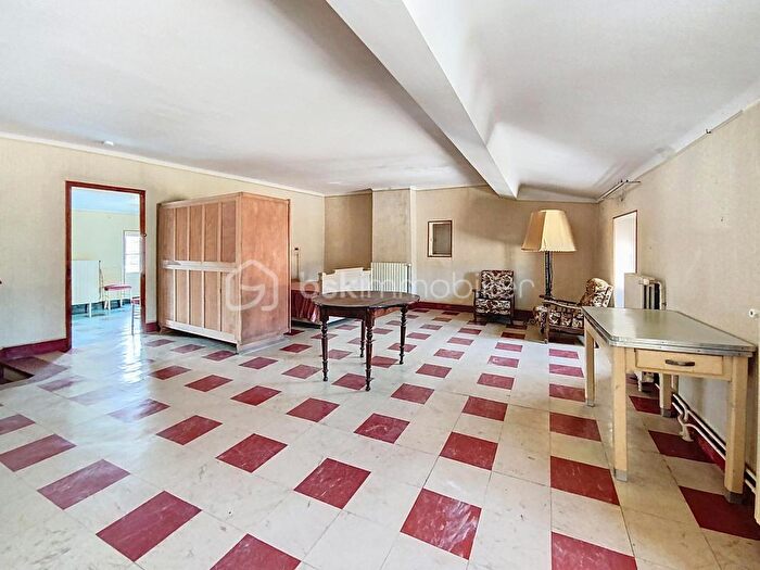 Maison à vendre - Bessan - 8 pièces - 6 chambres