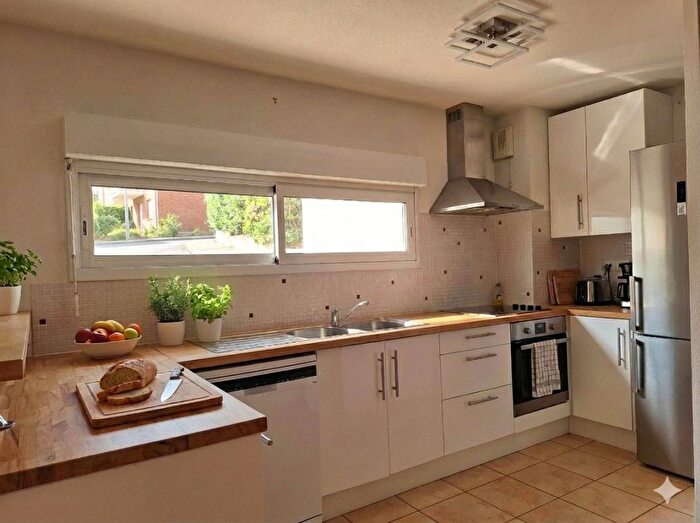 Appartement à louer - Vannes, Kercado - 3 pièces - 2 chambres