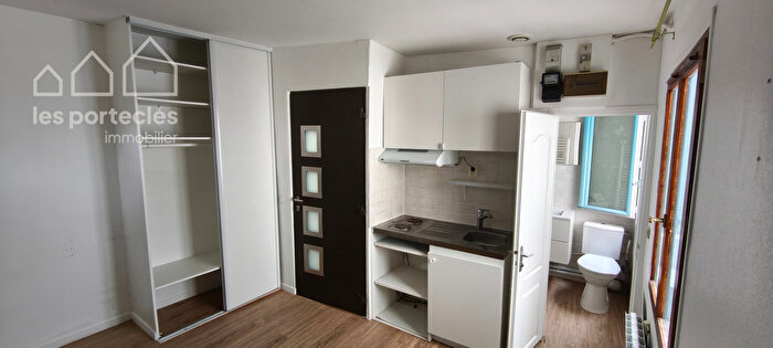 Appartement 1 pièce à Saint-Germain-en-Laye, Centre-ville, Quartiers forestiers, à vendre
