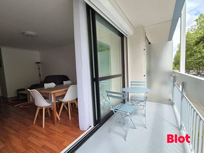 Appartement à louer - Rennes - 3 pièces - 2 chambres