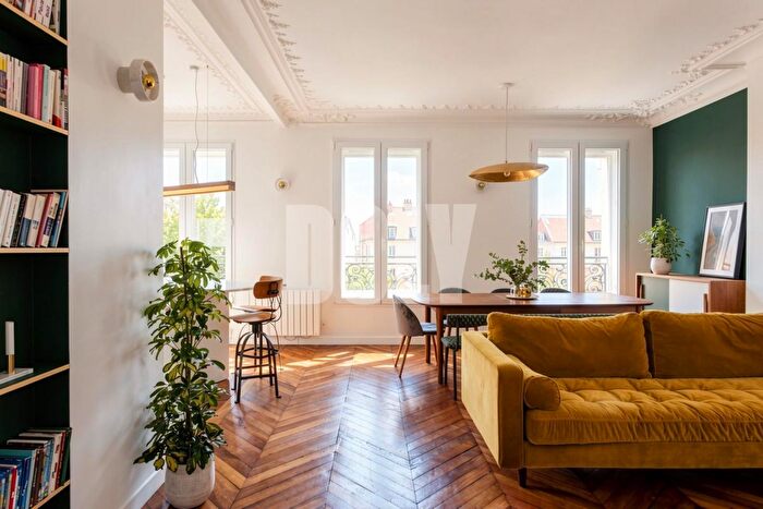 Appartement 4 pièces à Clichy, République, Victor Hugo, à vendre