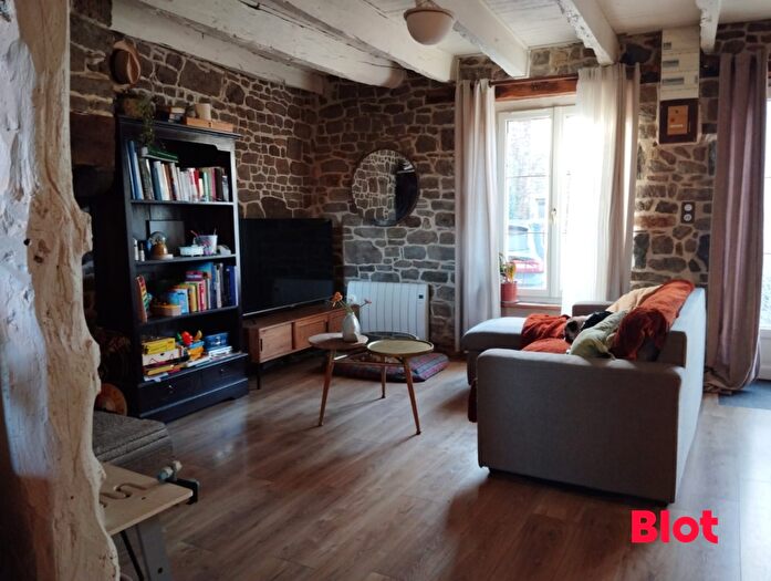 Maison à vendre - Saint-Pierre-de-Plesguen - 4 pièces - 3 chambres