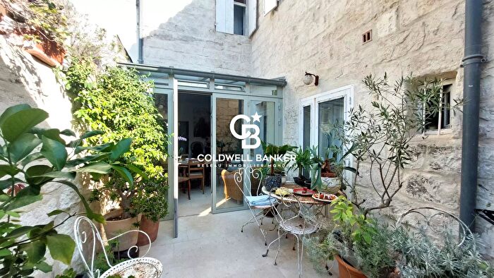 Maison à vendre - Aigues-Mortes - 6 pièces - 4 chambres