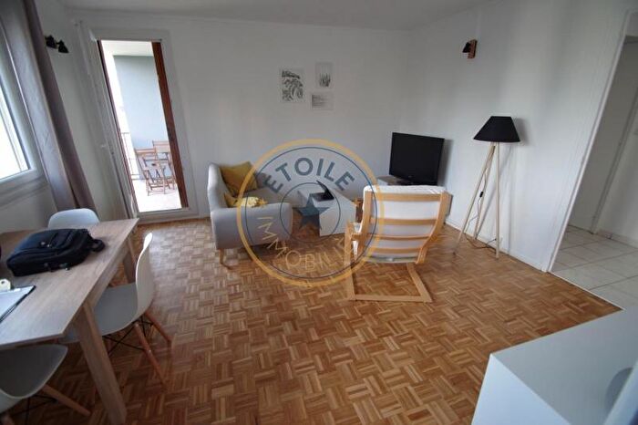 Appartement 1 pièce à Angers, Belle, Beille, à louer