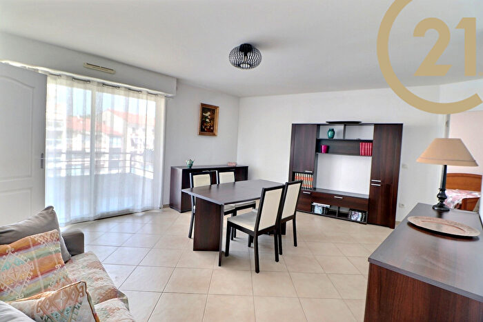 Appartement à vendre - Saint-Raphaël - 2 pièces - 1 chambre