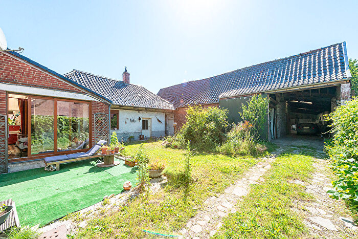 Maison 8 pièces à Brillon, à vendre