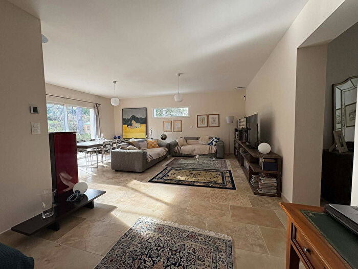 Maison à vendre - Arles, Pont de Crau, Moulès - 4 pièces - 3 chambres