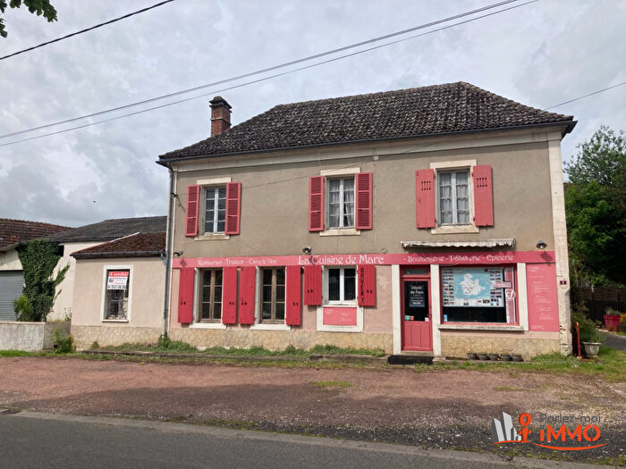 Lain : Maison 8 pièces à vendre