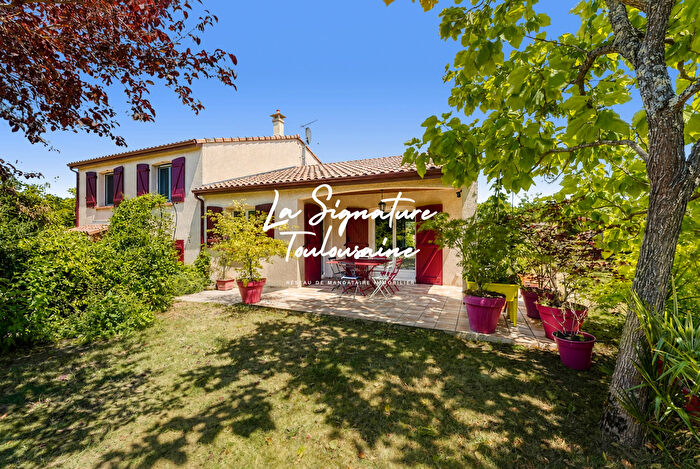 Maison 8 pièces à Brax, à vendre