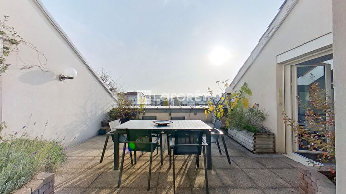 Appartement à vendre - Lyon e , Monplaisir - 5 pièces - 3 chambres