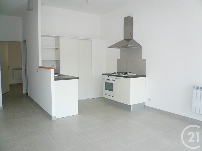 Appartement 2 pièces à Annonay, Centre-ville, à louer