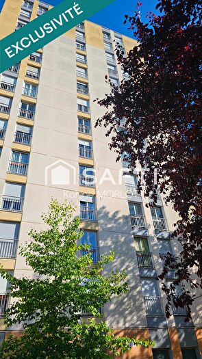 Appartement 4 pièces à Dijon, Fontaine dOuche, à vendre