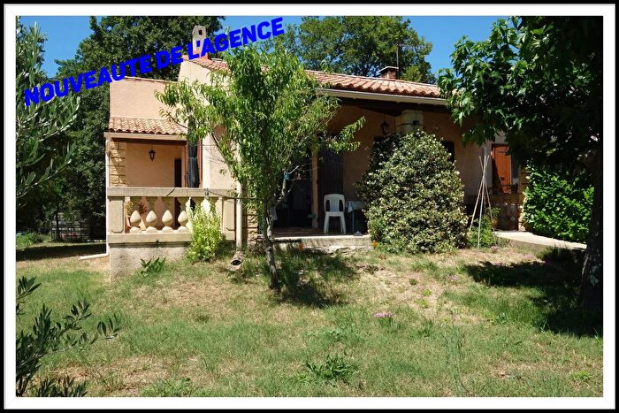 Maison 4 pièces à vendre - Saint-Marcel-de-Careiret