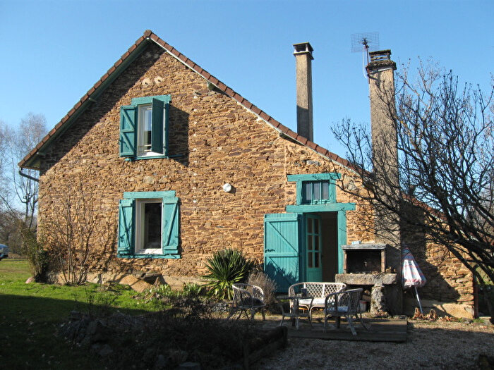 Maison à louer - Naves - 4 pièces - 3 chambres