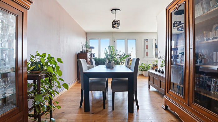 Appartement à vendre - Clermont-Ferrand, Oradou - 3 pièces - 2 chambres