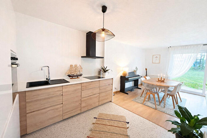 Appartement à vendre - Fouesnant - 3 pièces - 2 chambres