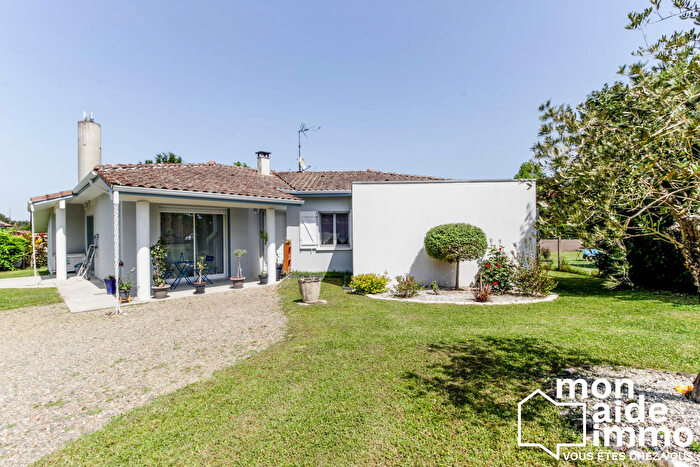 Maison à vendre - Ygos-Saint-Saturnin - 6 pièces - 3 chambres