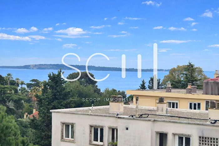 Appartement à vendre - Cannes, Croix des Gardes - 4 pièces - 2 chambres