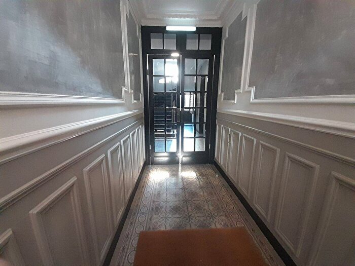 Appartement à louer - Vallées, La Garenne-Colombes - 3 pièces - 1 chambre