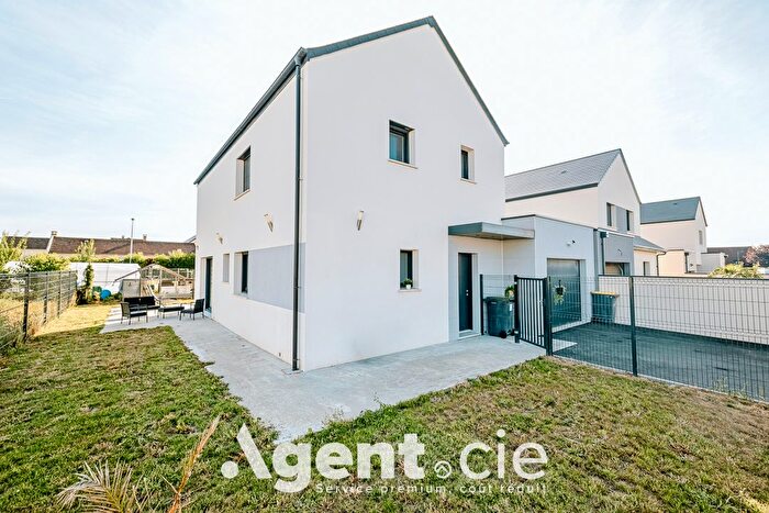 Maison 4 pièces à vendre à Éterville