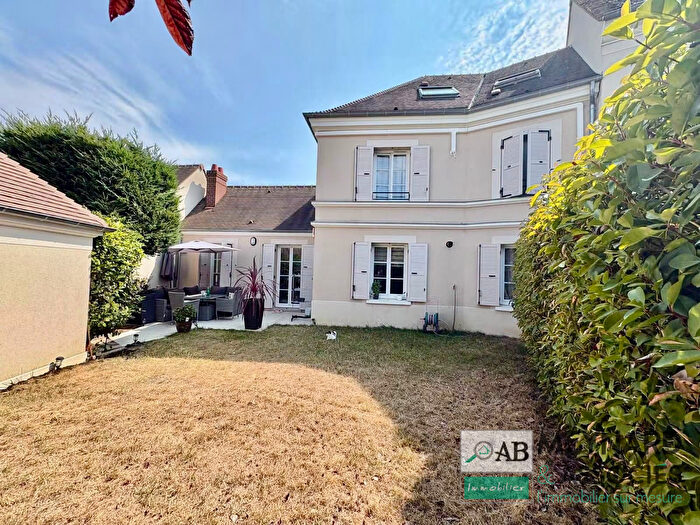 Maison 6 pièces à vendre à Magny-le-Hongre